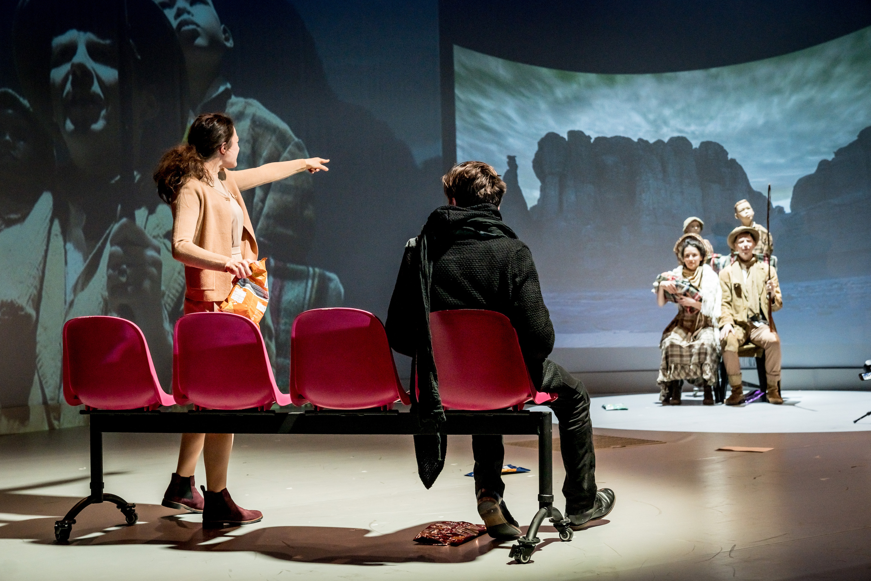 Frequently Asked Questions | Activities | European Theatre Convention
